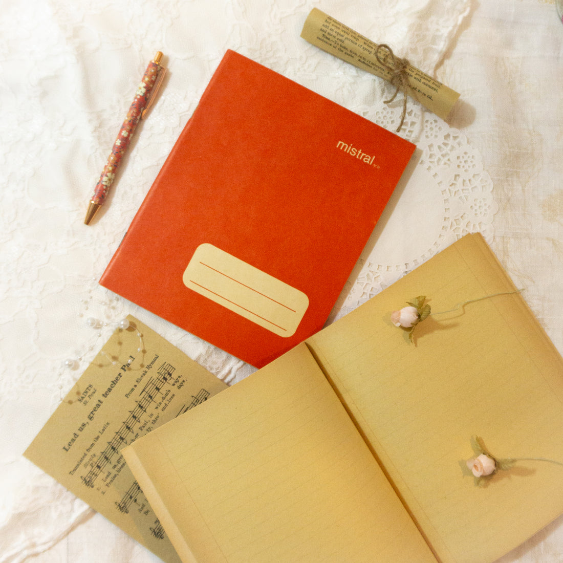 Cuaderno de Colección Mistral Papel Roneo ROJO – Ni tan Chica